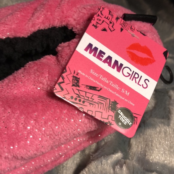Mean Girls | Shoes | Mean Girls Snuggle Toes Slippers 2 For 5 | Poshmark